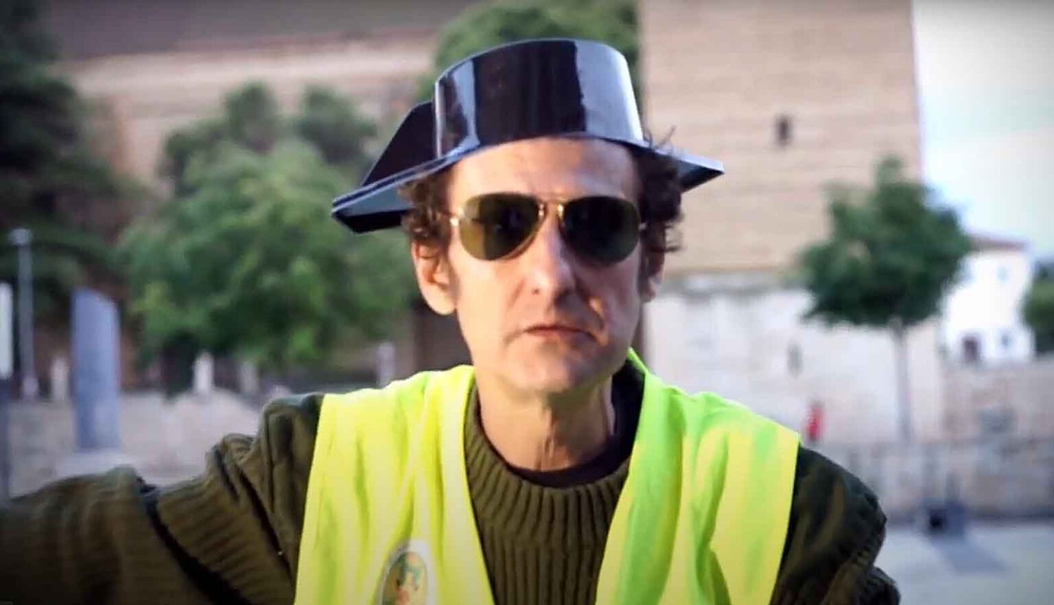 Ventajas de viajar en cine – Santi Ric | Sientelo con oido